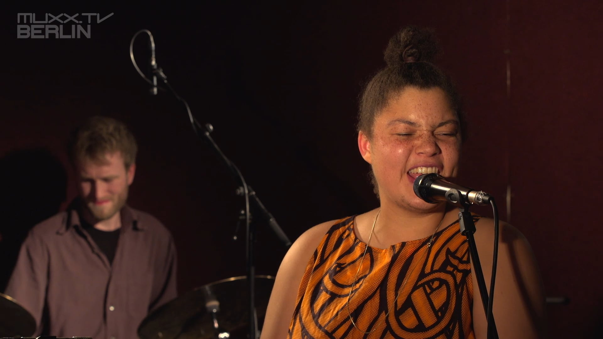 MUXX_TV - The Live Music Channel :: Kilohertz Studio